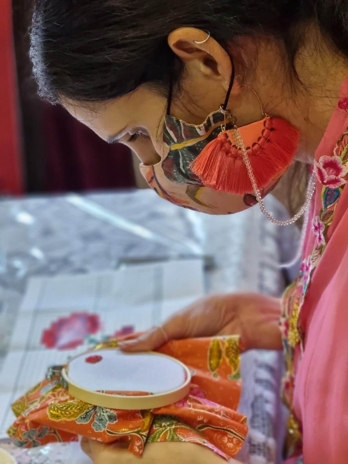 I learnt Peranakan beading with Straits Enclave - The Curious Journal